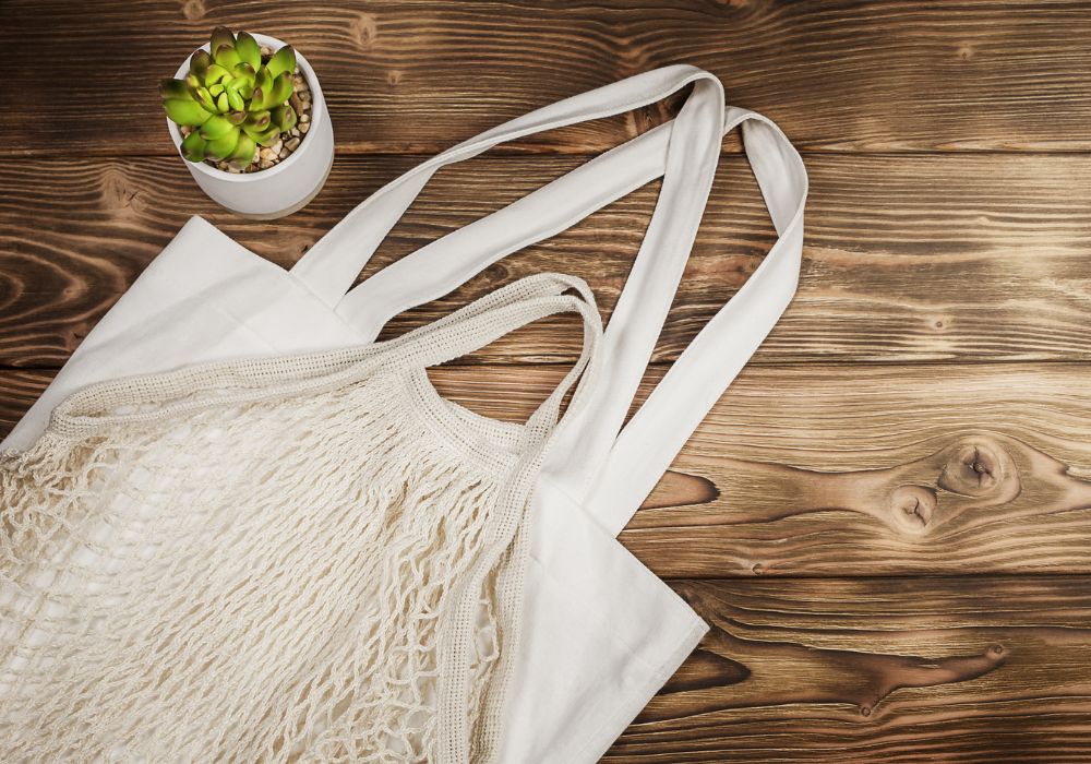 Sustainable Decluttering: 9 Ways to Declutter in an Eco-Friendly Way