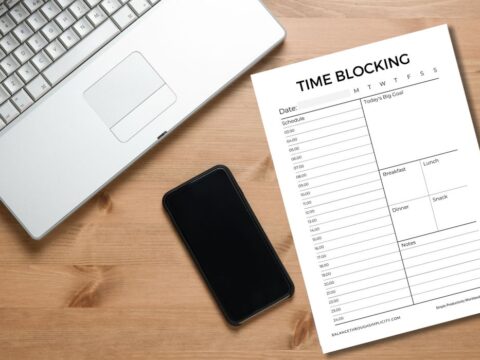 How to Use Time Blocking to Declutter and Manage Your Day